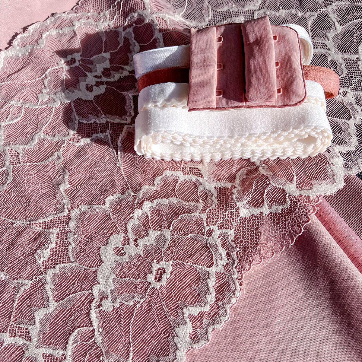 Magnolia Blossom Lace Bra Kit – Bra Builders