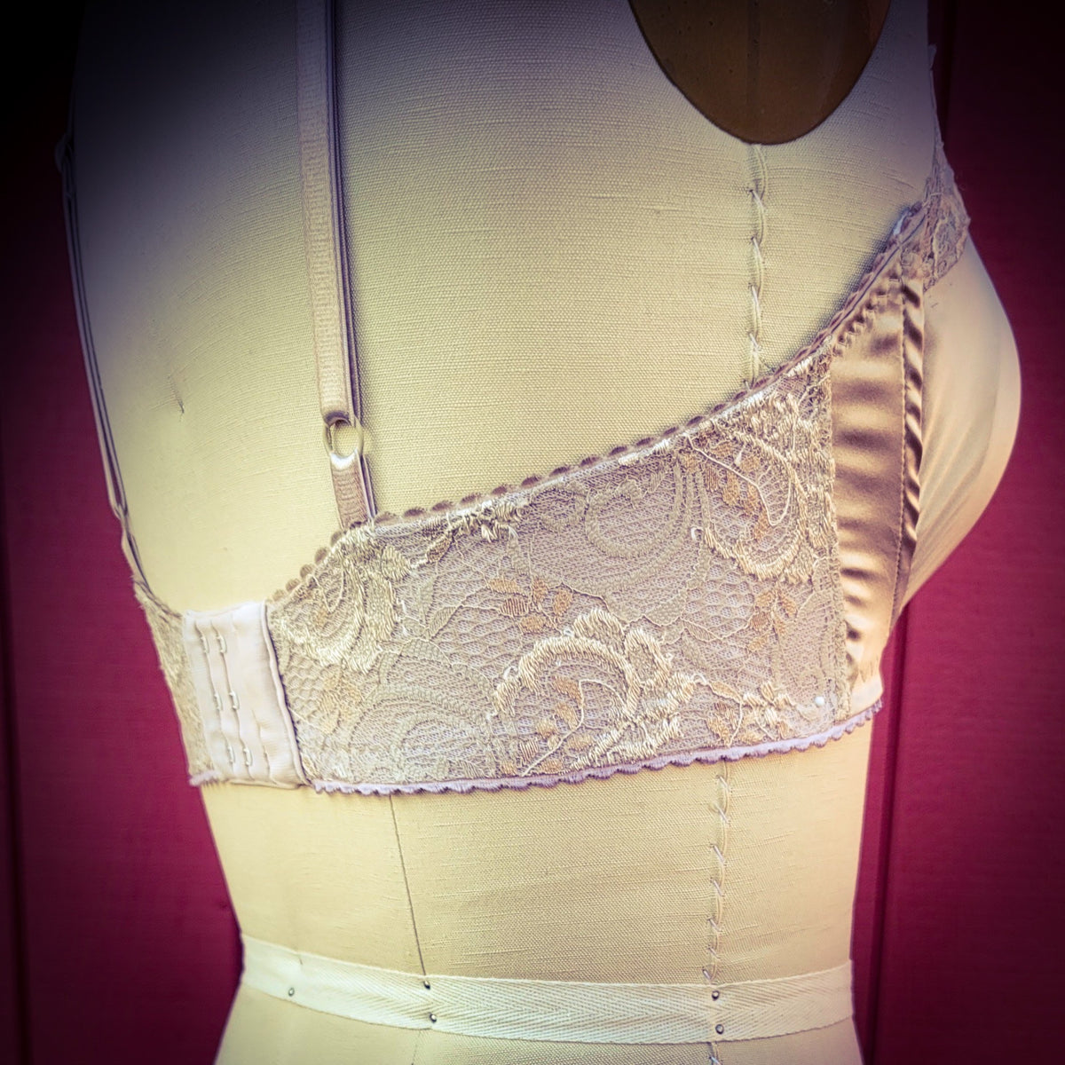 Make it Your Own Silk Bra Kit with Lace Option – Bra Builders